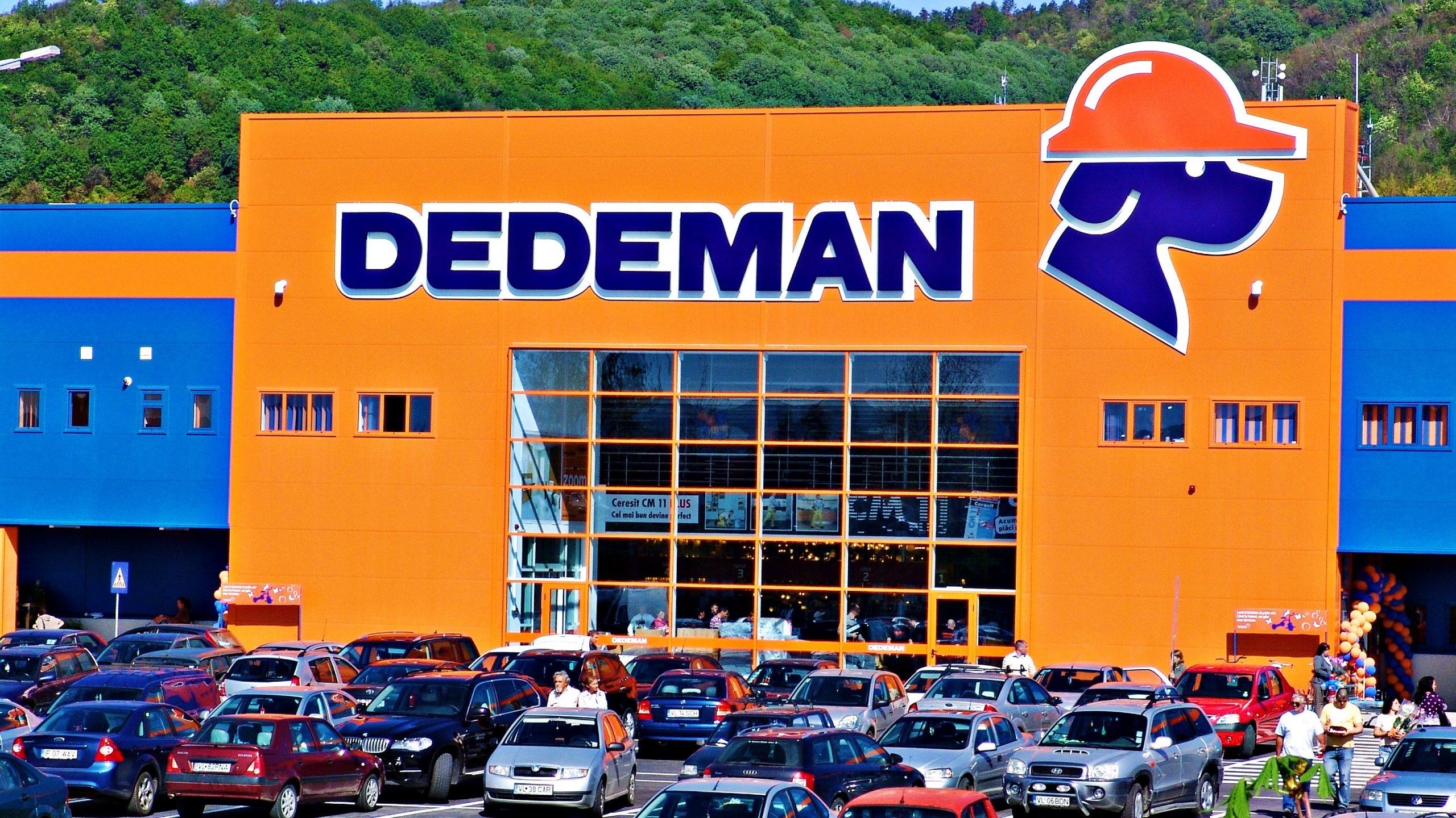 Stiri Directe - Beneficii și salarii la Dedeman. Program de lucru ...