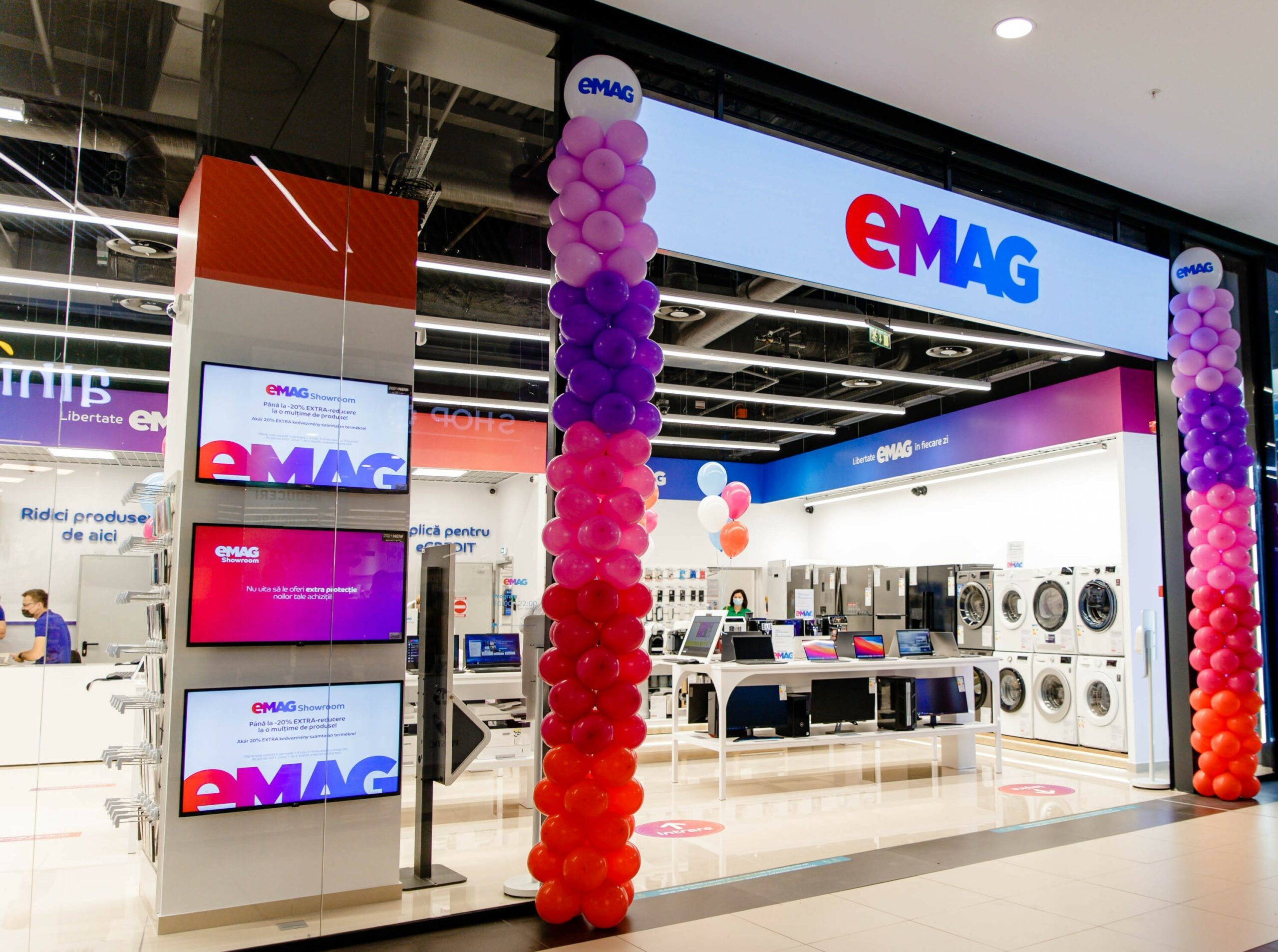 Stiri Directe - Când începe Black Friday 2021 pe eMag și ce produse vor ...