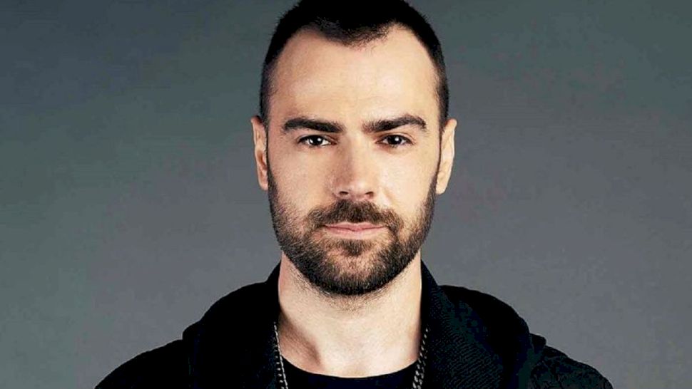 Stiri Directe - Denis Hanganu: CV, Biografie, varsta, inaltime, surse ...