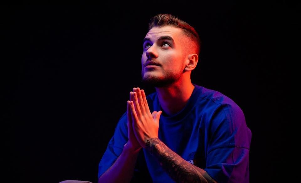 Stiri Directe - Theo Zeciu: CV, vârstă, biografie, venit din Youtube ...