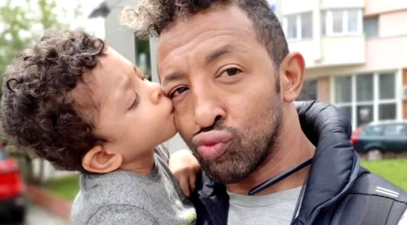 Stiri Directe - Kamara: CV, vârstă, familie, biografie, avere, afaceri ...